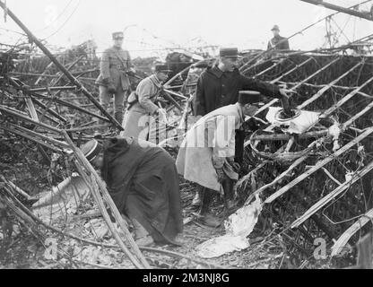 The wreckage of the R101 Stock Photo - Alamy