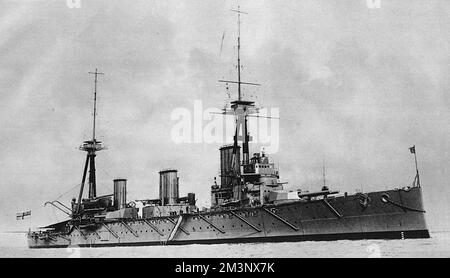 HMS Indefatigable, British battlecruiser, WW1 Stock Photo - Alamy