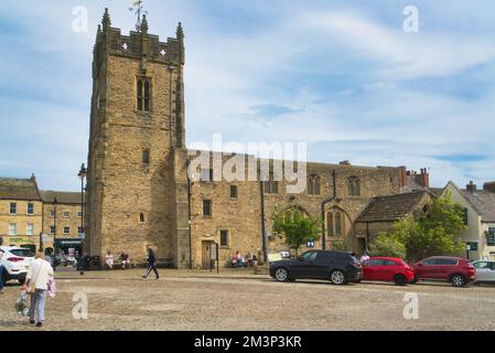 Richmond; ancient cobbled town centre. Looking north to Obelisk and ...