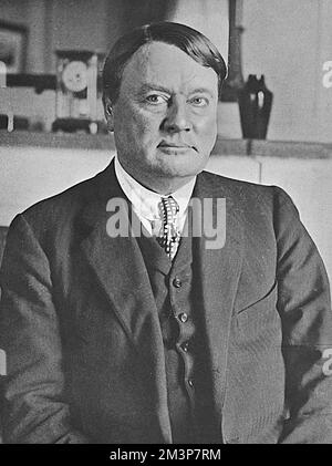 Portrait of Lord Northcliffe, a British newspaper magnate influential ...