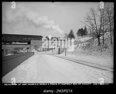 Relocation Central Massachusetts Railroad, shield and fence, at ...