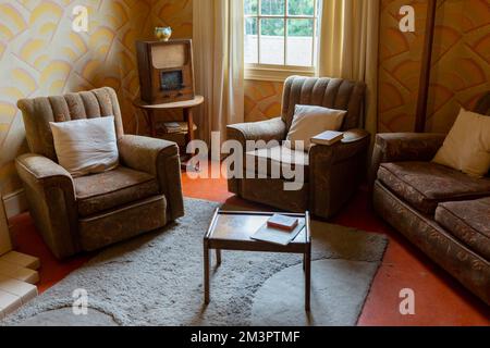1930s sitting room, UK Stock Photo - Alamy