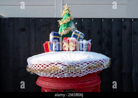 Christmas postbox topper, crochet or knitted christmas tree and ...