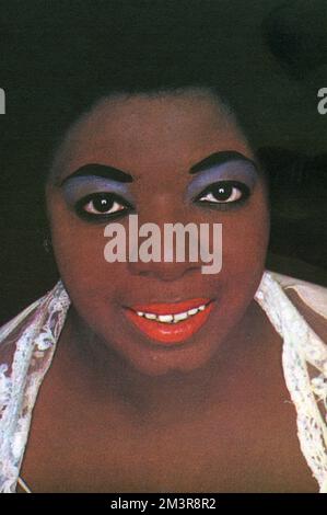 DAKOTA STATON (1930-2007) American jazz singer about 1958 Stock Photo ...