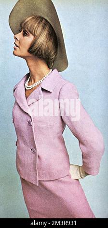 Fashion Hats Sixties fashion 1966 Stock Photo - Alamy