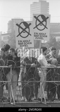 Election campaign appearances in 1969 by the radical right-wing NPD ...