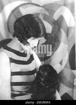 Lady Mary Ashley Cooper in Jacobean costume Stock Photo - Alamy