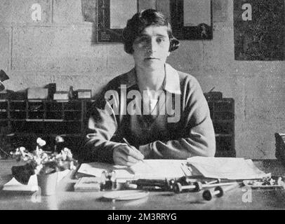 Miss Annette Ashberry, engineer Stock Photo - Alamy