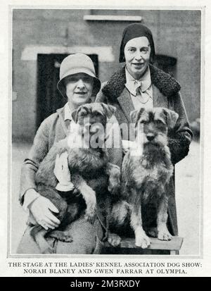 Norah Blaney and Gwen Farrar in The House that Jack Built Stock Photo ...