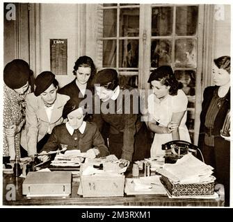 WW2 World War II - signing the Anglo Soviet Agreement 1942 - Maisky ...
