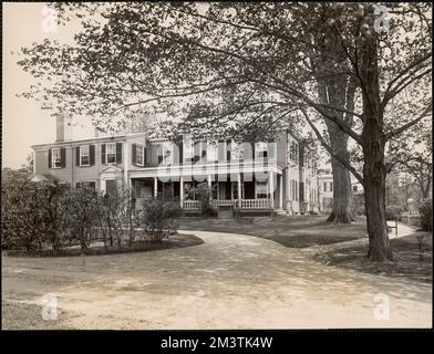 Side of Longfellow House, 105 Brattle Street, Cambridge, Mass. , Houses ...
