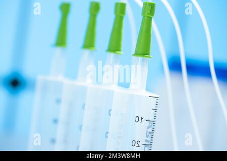 Microdispenser in microfluidics lab Stock Photo - Alamy