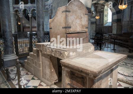 Aachen cathedral, throne of Charlemagne, Aachen, NRW, Germany Stock ...