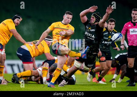 La Rochelle's Gregory Alldritt during the captain's run at Aviva ...