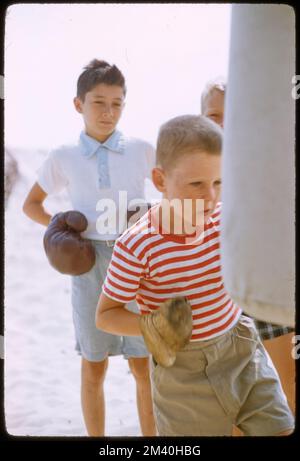The Hamptons , Toni Frissell, Antoinette Frissell Bacon, Antoinette ...