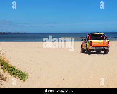 Purtuguese baywatch car VW Amarok at the beach Stock Photo - Alamy