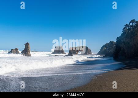 Rock arch, Cape giant, Sakhalin, Russia Stock Photo - Alamy