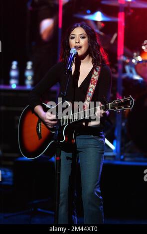 Michelle Branch performing at the 2002 Neil Bogart Memorial Fund Credit ...