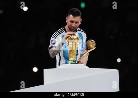 Award ceremony, Lionel MESSI (ARG) with cup, cup, trophy, team photo ...