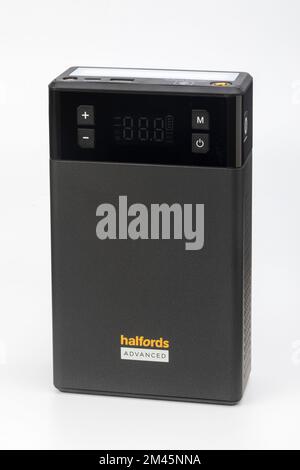 A Halfords 5 in 1 Jump Starter and Tyre Inflator Stock Photo - Alamy