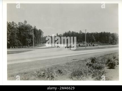 Intersection on the Governor Ritchie Highway connecting Baltimore with ...