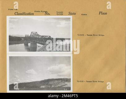 Tanana River Bridge. State: Alaska Stock Photo - Alamy