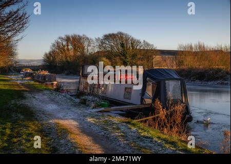 Narrow boats on the Glasson Branch of the Lancaster Canal near Glasson ...
