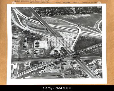 Edsel Ford Expressway. Original caption: Edsel Ford Expressway, looking ...