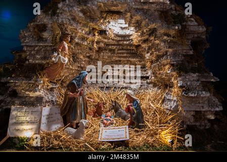 Beautiful photos of nativity scenes Stock Photo - Alamy