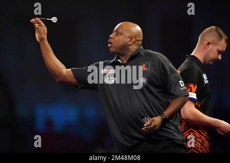 USA's Leonard Gates in action against Netherlands' Geert Nentjes during ...