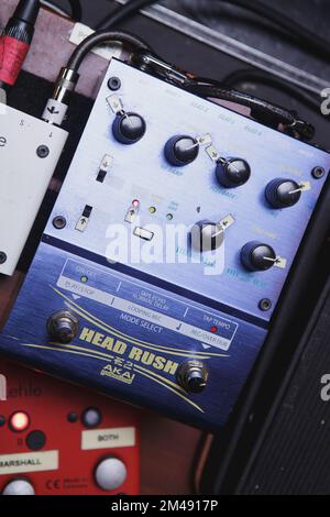 Akai Head Rush delay loop guitar pedal used by guitarist John Butler ...