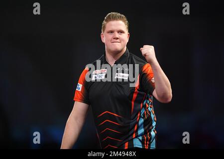 Netherland's Danny van Trijp in action against England's Steve Beaton ...