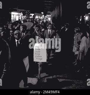 The anti-war day celebrated by trade unions and other democratic ...