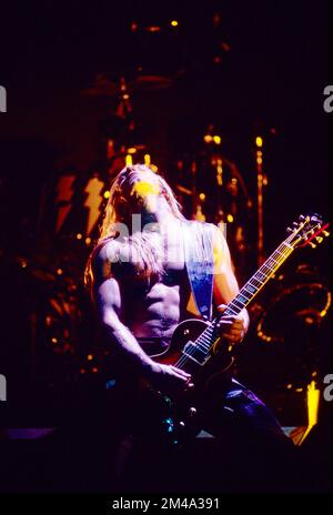 Zakk Wylde 1991 San Francisco, California Credit: Ross Pelton ...