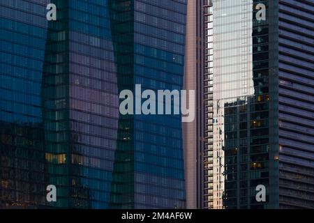 Facades of Chicago's downtown high-rise architecture Stock Photo - Alamy