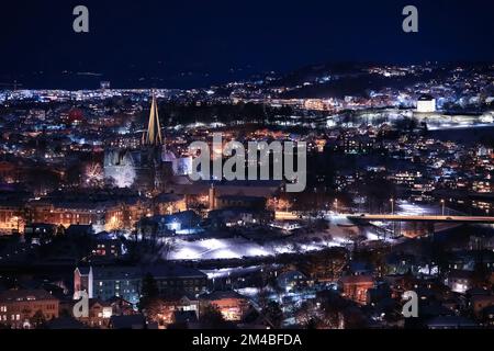 View of the Cathedral Nidarosdomen in the nighty Trondheim Stock Photo ...