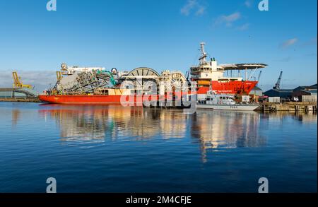 HMS Archer patrol vessel P264 type P2000 vessel Stock Photo - Alamy