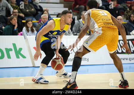 PalaOlimpia, Verona, Italy, December 18, 2022, Alessandro Cappelletti ...