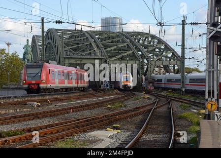 S Bahn suburban train entering Cologne HBF Central Station by crossing ...