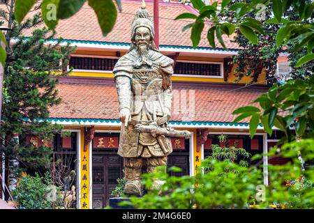 Statue at Tran Hung Dao temple, Saigon, Vietnam Stock Photo - Alamy