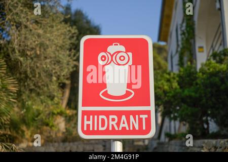 Parkverbot, Warnschild Hidrant, Hydrant, Strassenschild, Verkehrsschild ...