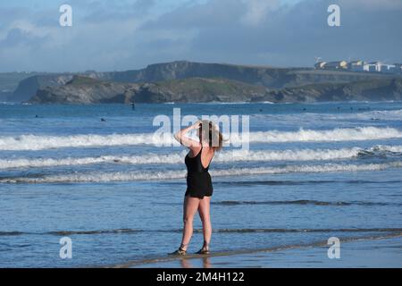 Newquay, Cornwall, UK. 21st December 2022. UK Weather. It was sunny and ...