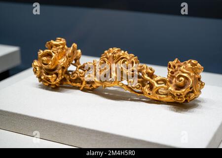 An exquisite traditional Chinese ornament, ruyi woodcarving Stock Photo ...