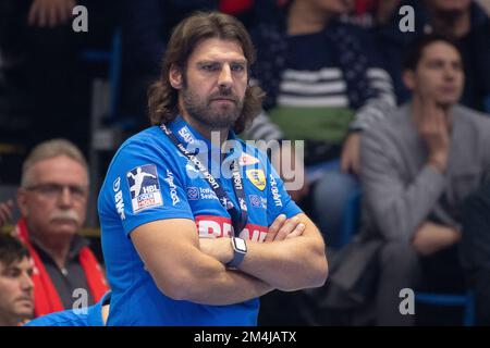 Kassel, Germany. 21st Dec, 2022. Handball: DHB Cup, MT Melsungen ...