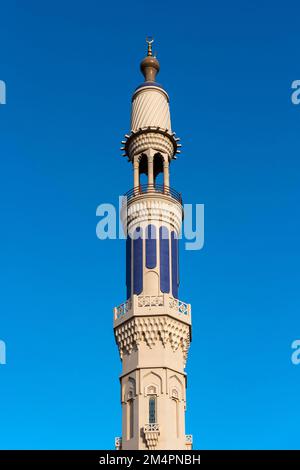 Close-up of minaret, Al Qurum Mosque, Muscat, Oman Stock Photo - Alamy