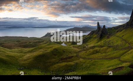 Sunrise, Rock Needle Old Man of Storr, Trotternish, Highlands, Isle of ...