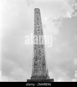 Paris Scenes. Photographs of Marshall Plan Programs, Exhibits, and ...