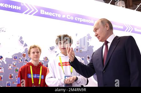Vladimir Putin visited the Youth Centre project area at the Manezh ...