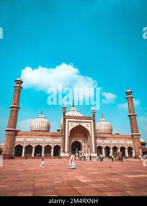 Facade of a mosque, Jama Masjid, New Delhi, India Stock Photo - Alamy