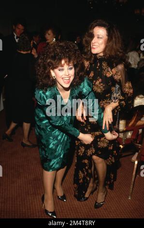 Dixie Carter 1987 Credit: Ralph Dominguez/MediaPunch Stock Photo - Alamy